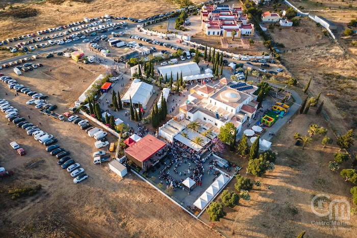 Azinhal - Castro Marim | Sabores e saberes na Feira da Cabra, a Terra ...